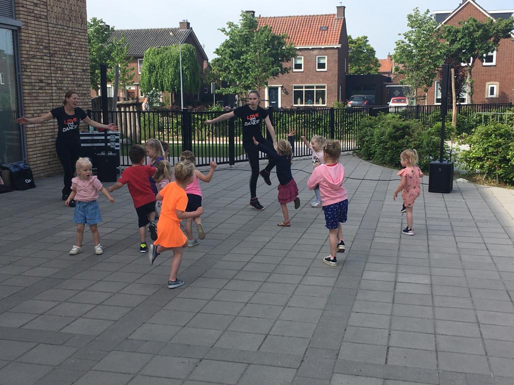 Dreumes-, peuter- of kleuterdansen - Judith's Dance Point