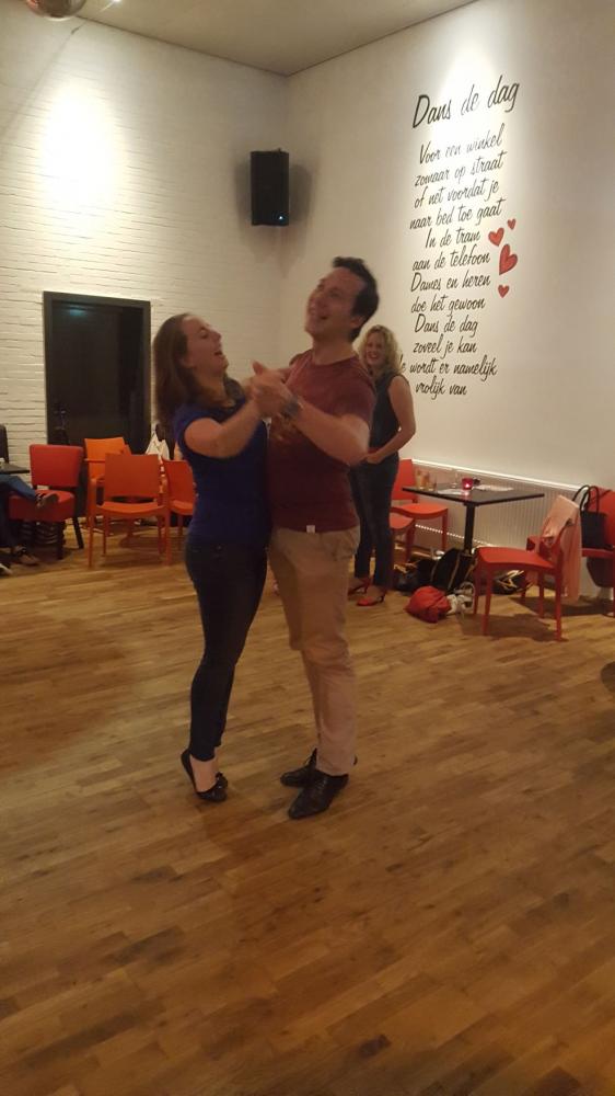 Nieuw: verkorte cursussen beginners stijldansen en streetdance 16-35 ...